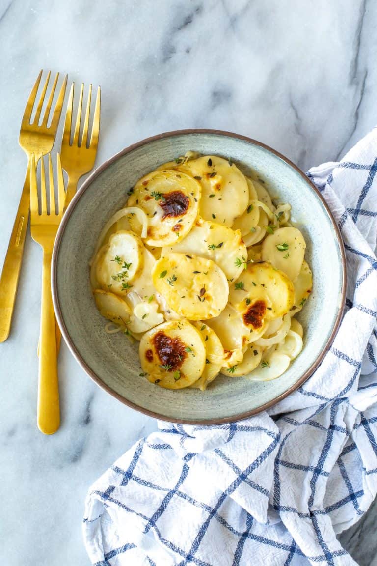 Creamy Instant Pot Scalloped Potatoes - Eating Instantly